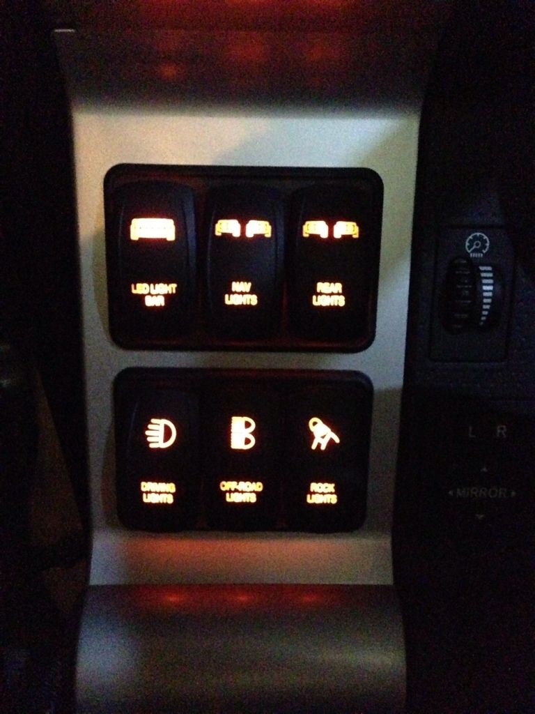 OTRATTW Switches in Factory Switch Panel Install | Toyota FJ Cruiser Forum