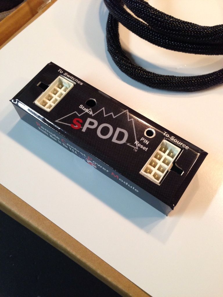 sPOD iPhone remote control module installed | FJ Cruiser Forum